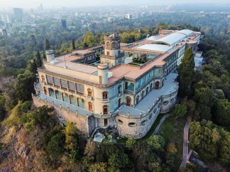 Mexico City: Exclusive tour of Chapultepec Castle, after-hours access - Key Points