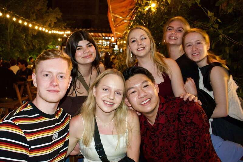 Mexico City: Guided Pub Crawl with Party Games - Key Points