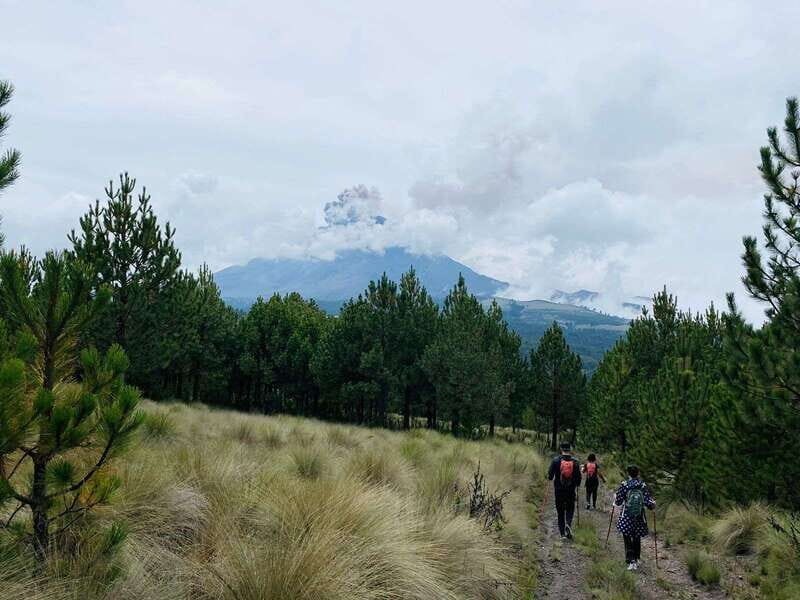 Mexico City: Guided Volcano Trek with Lunch - FAQ