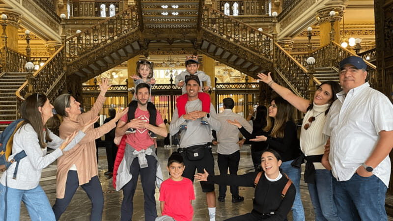 Mexico City: Guided walking tour through the most historic parts of the city. - Who Should Take This Tour?