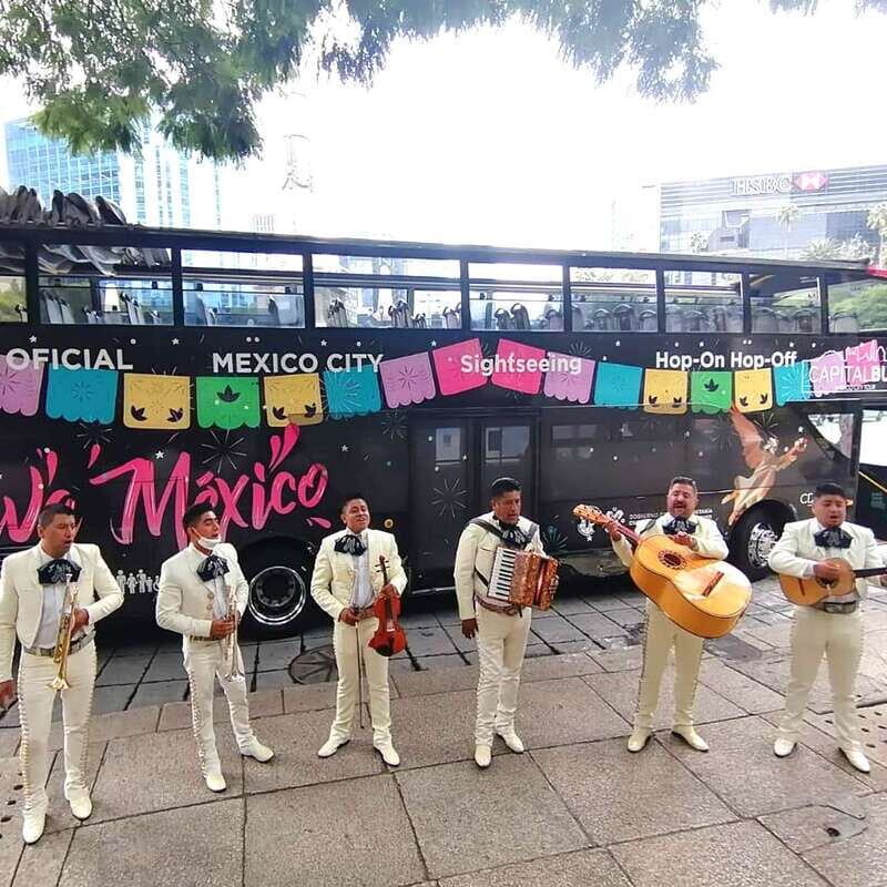 Mexico City: Mariachi Night Tour in a Panoramic Bus - Comfort and Accessibility