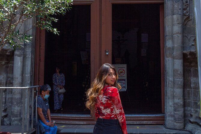 Mexico City Poetry Tour - An Unconventional Route Through Mexico City’s Cultural Landscape