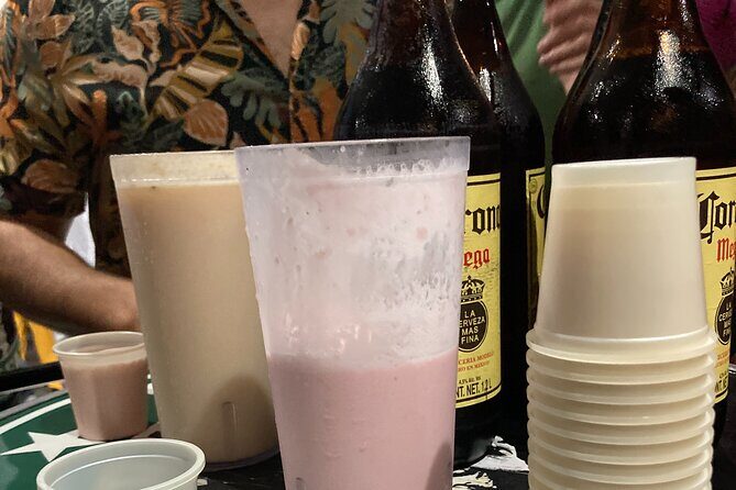 Mexico City PRIVATE Lucha Libre, mezcal & Tacos on a 1975 VW Bus - Authenticity & Personal Touches