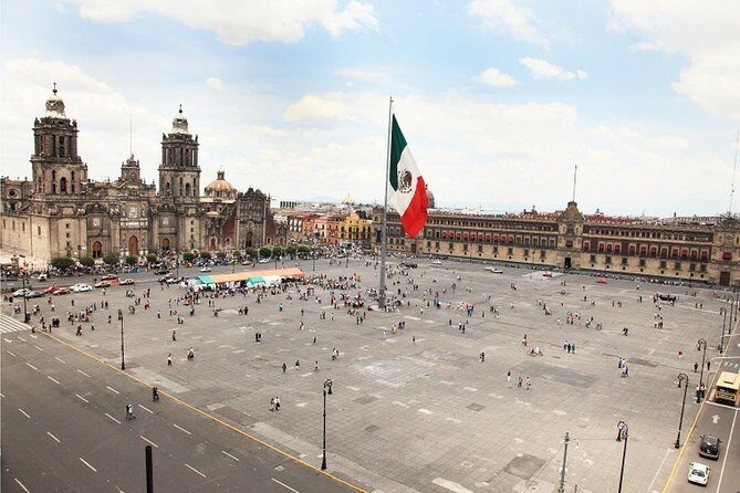Mexico City Tour Bilingual Tour - FAQ