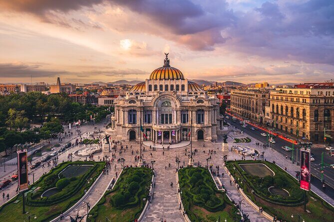 Mexico City Welcome Ride: Airport Pickup + 1-Hour City Highlights - What Makes This Tour Stand Out
