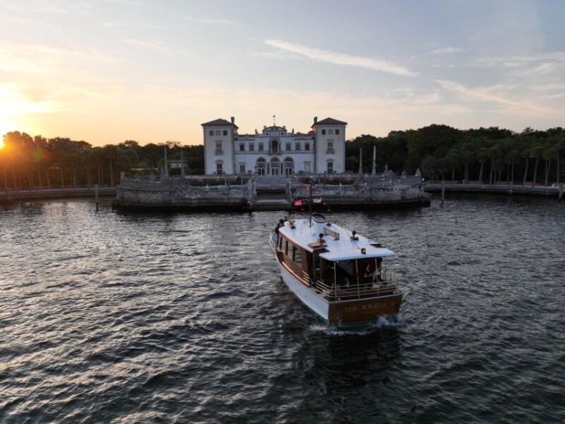 Miami Beach: Vizcaya Sunset Cruise Includes Food and Drink - A Closer Look at the Tour Itinerary