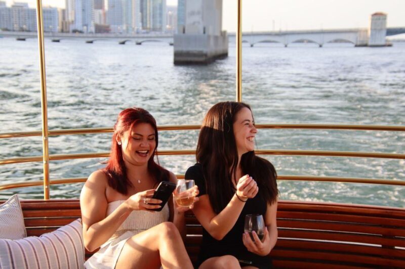Miami Beach: Vizcaya Sunset Cruise Includes Food and Drink - Views You’ll Love