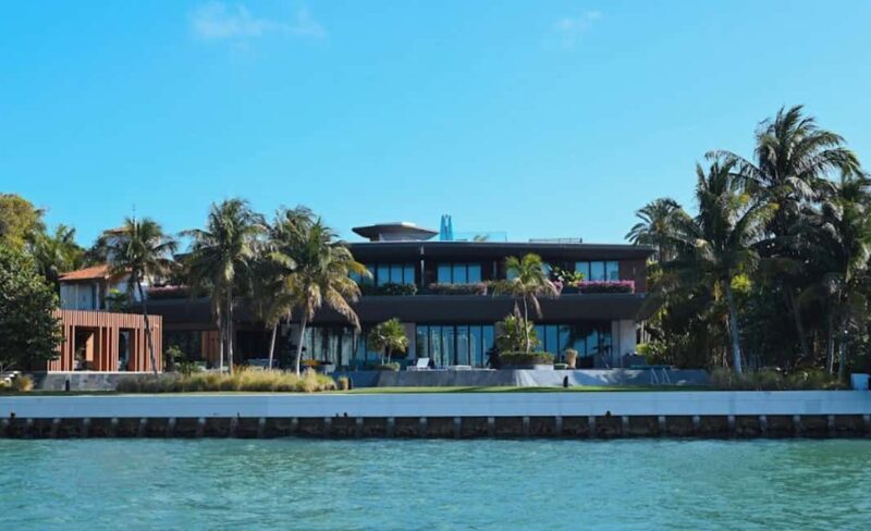 Miami: Biscayne Bay Millionaire's Homes Sightseeing Cruise - The Experience of the Guides