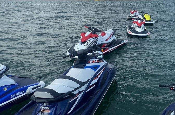 Miami Jet Ski Experience with 1-Hour Rental & Pontoon Transfer - FAQ