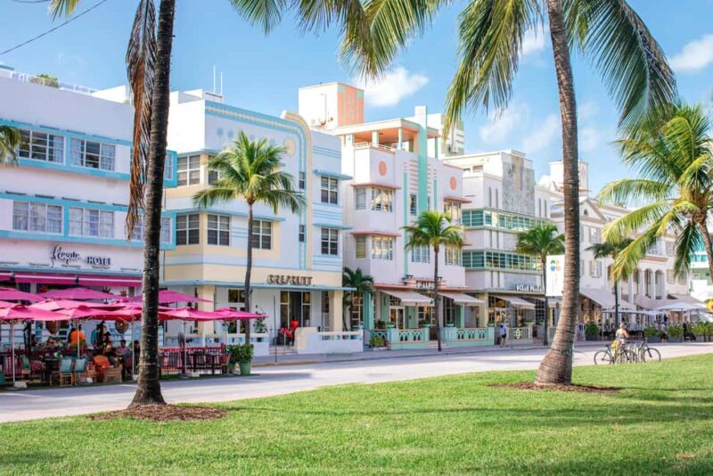 Miami: Private Iconic neighborhoods sightseeing tour - FAQs