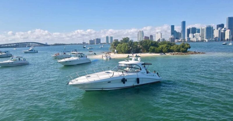 Miami: Private Yacht Charter - Key Points