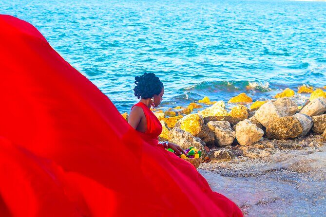 Miami: South Beach Flying Dress - Key Points