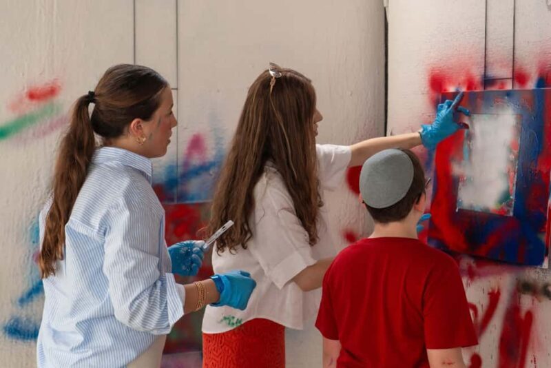 Miami: Wynwood Walls Spray Paint & Stencil Art Class & Entry - The Sum Up