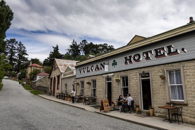 Middlemarch to Queenstown One-Way Small-Group Scenic Tour - Transport and Comfort