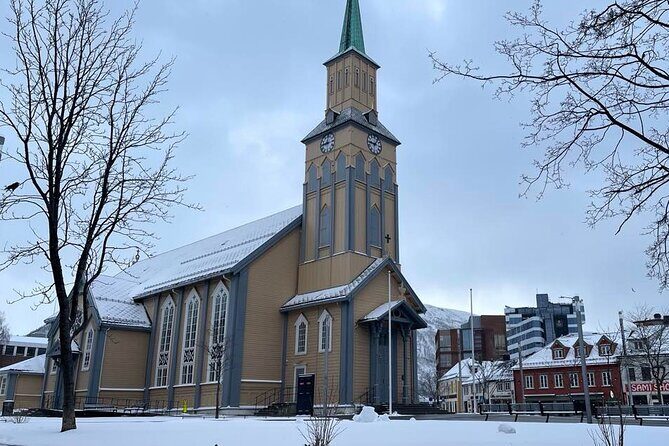Midnight Concert in Tromsø Cathedral - What to Expect from the Itinerary