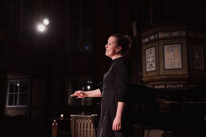 Midnight Concert in Tromsø Cathedral - Who Is This Tour Best For?