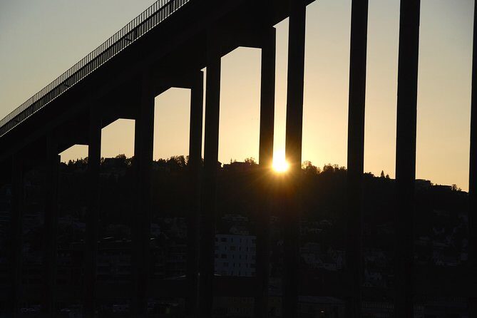 Midningtsun - Luxury Yacht Arctic Queen - FAQ