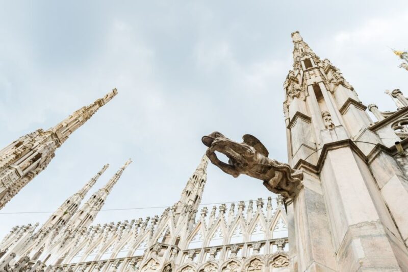 Milan Duomo Combo: Skip-the-Line Guided Tour & Rooftop Lift - Rooftop Access: Panoramic Milan