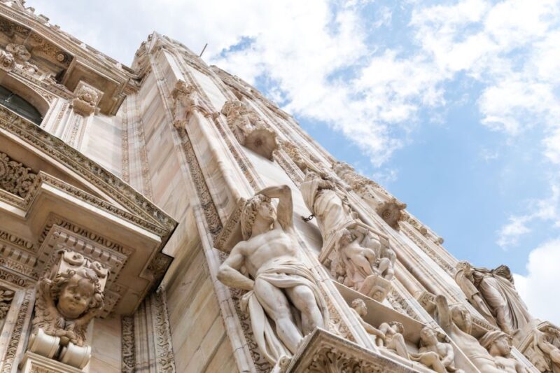 Milan Duomo Combo: Skip-the-Line Guided Tour & Rooftop Lift - The Crypt and Hidden Details