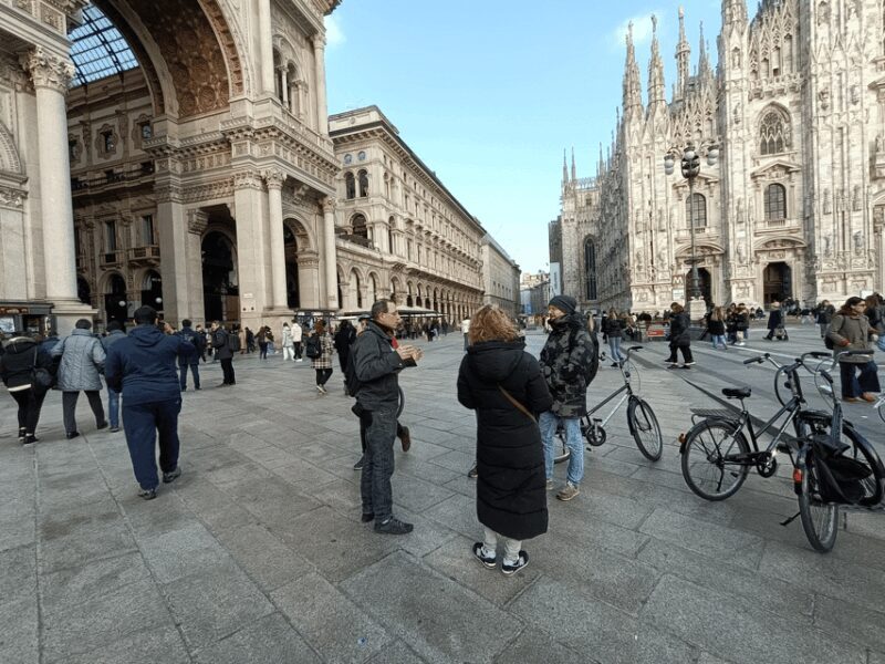 Milan: ELECTRIC-Bicycle Tour Live Tour Guide 3 hours & half - Why Choose the Milan Electric Bicycle Tour?