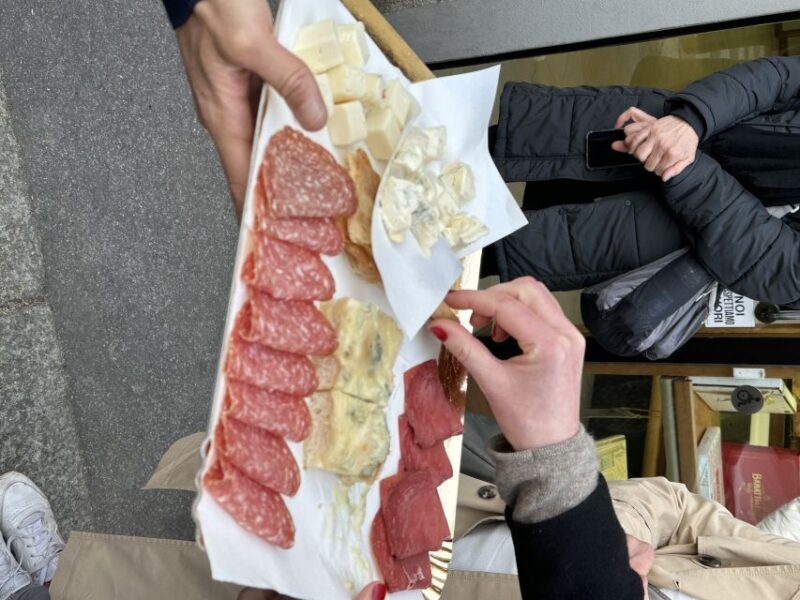 Milan: Guided Street Food Walking Tour with Food Tasting - The Food and Cultural Experience