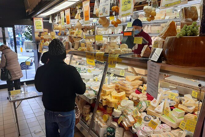 Milan Highlights Private Walking Tour - The Value of a Private, Guided Walk