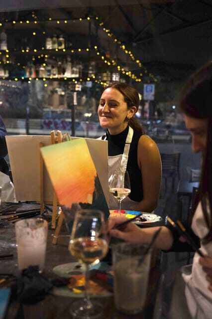 Milan: Paint 'n Sip Class - Who is This Tour Best For?