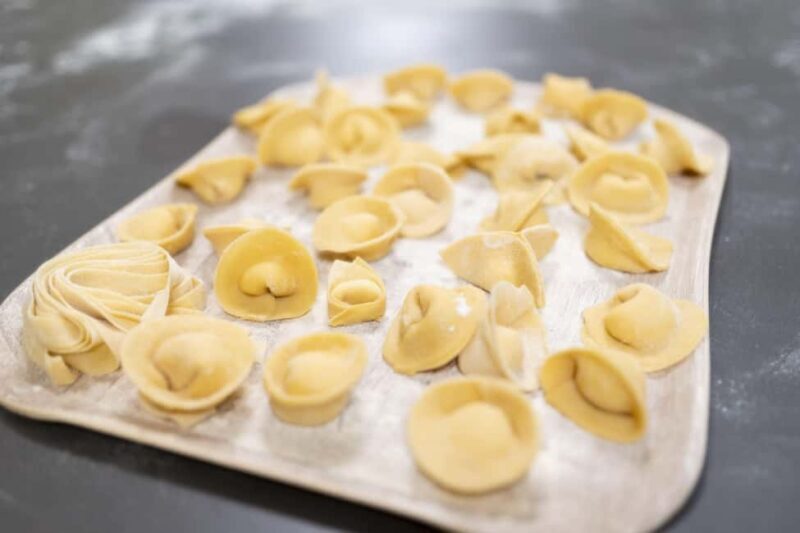 Milan: Pasta, Gnocchi and Tiramisù Cooking Class with Wine - Key Points
