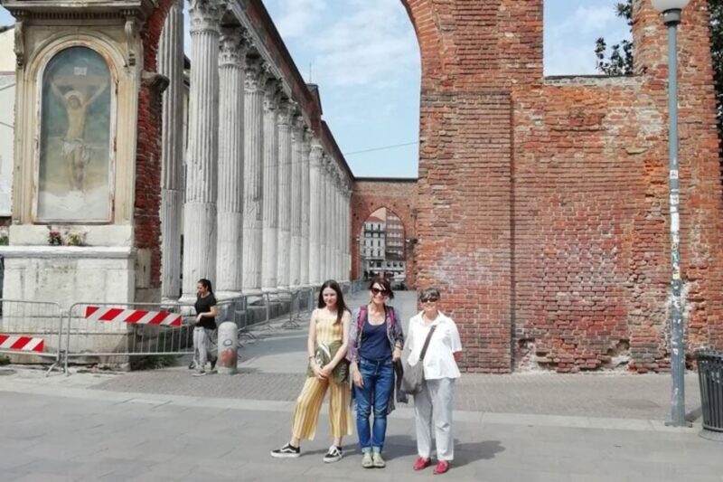 Milan: Private Custom Walking Tour With A Local Guide - The Experience of the Guides