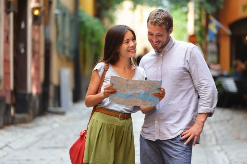 Milan: small group walking tour of the Duomo and city centre - Key Points