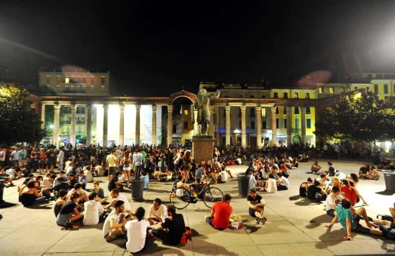 Milan Social Walk: Bars, Squares & Local Vibes - A Deep Dive into the Milan Social Walk Experience