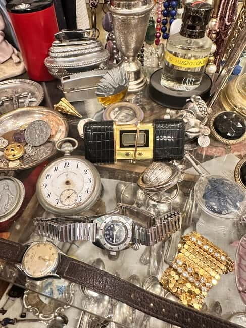 Milan: The Ultimate Vintage Shopping Guidebook - Milan: The Ultimate Vintage Shopping Guidebook – A Practical Review