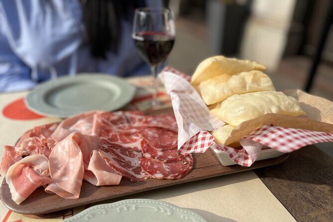 Milan's Authentic Street Food tour: A Gourmet Experience - What Makes This Tour Stand Out?  