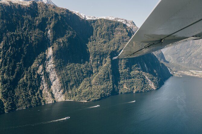 Milford Sound Coach, Cruise and Flight Sightseeing Tour from Queenstown - Key Points