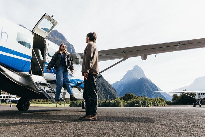 Milford Sound Fly-Cruise-Fly Tour from Queenstown - Key Points
