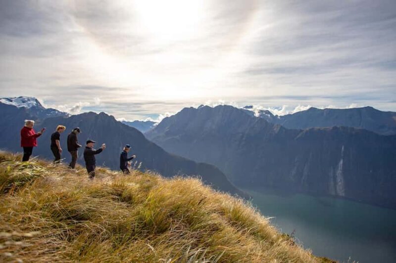 Milford Sound Heli | 1.5hr with Alpine & Earnslaw Landing - The Sum Up