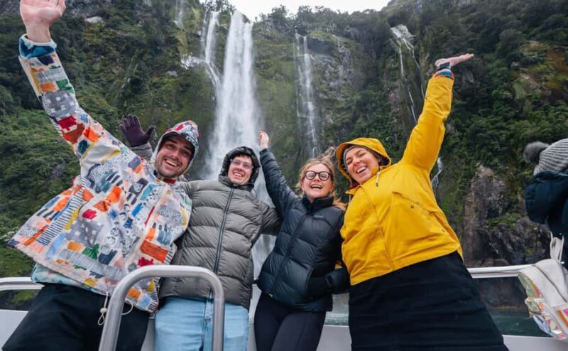 Milford Sound: Nature Cruise on a Modern Catamaran - Key Points