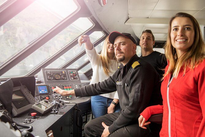 Milford Sound Nature Cruise with Southern Discoveries - FAQs