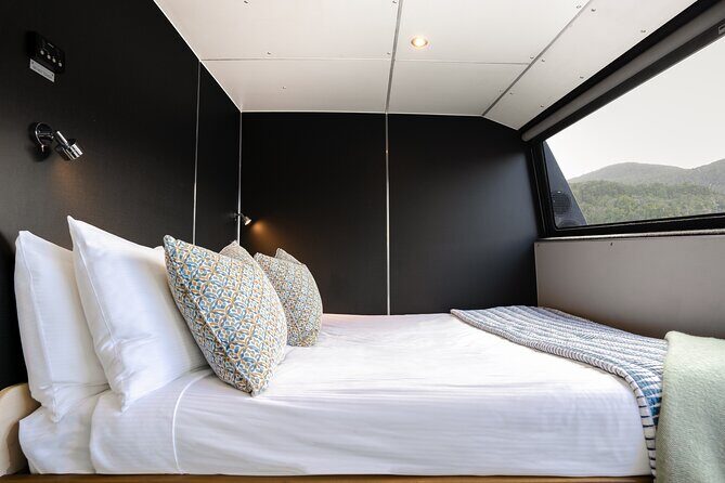 Milford Sound Overnight Cruise Fiordland Jewel - FAQ