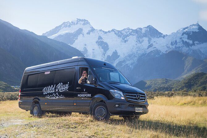 Milford Sound Tour: Cruise & Flight - Stops in the Heart of Fiordland