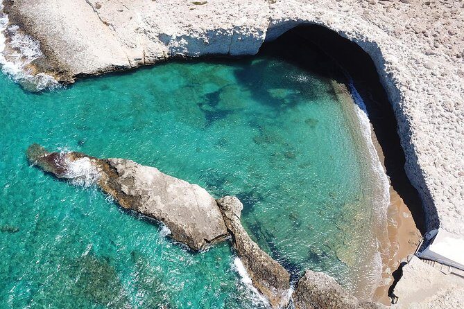 Milos, Amazing beaches - Insights from Reviews: The Authentic Experience