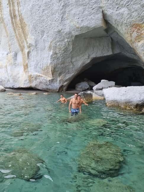 Milos: Half-day Kleftiko, Catamaran Trip | Lunch & OpenBar - The Experience of the Milos Catamaran Trip