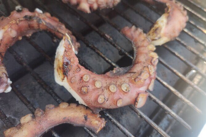 Milos oneiro-kleftiko west Milos - The Sum Up