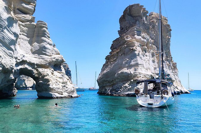 Milos oneiro-kleftiko west Milos - FAQs