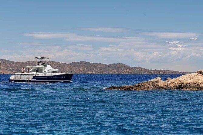 Milos Private Half Day Cruise around Milos - Key Points