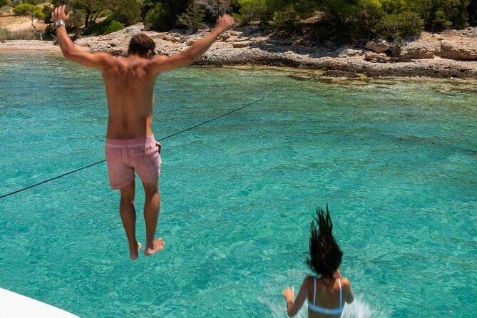 Milos Private Half Day Cruise around Milos - Who Will Love This Tour?