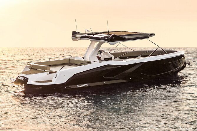 Milos: Private Yacht TourKleftiko Sarakiniko Poliegos - The Itinerary: Exploring Milos by Water  