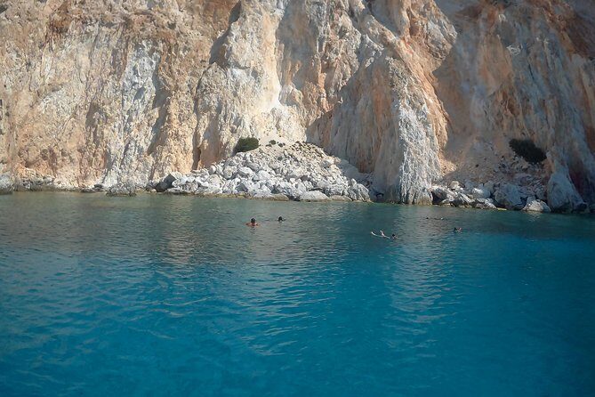 Milos Sailing Tour with snorkeling and lunch - FAQs about the Milos Sailing Tour