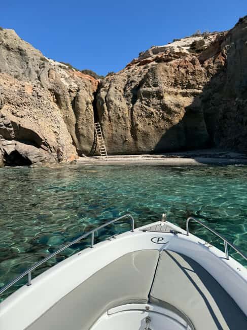 Milos: Self-Driving Boat Tour to Kleftiko - Who Would Love This Tour?