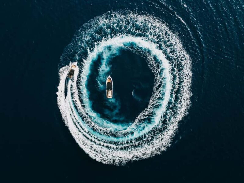 Milos: Small Group Yacht TourKleftiko Sarakiniko Poliegos - Why Choose This Milos Yacht Tour?